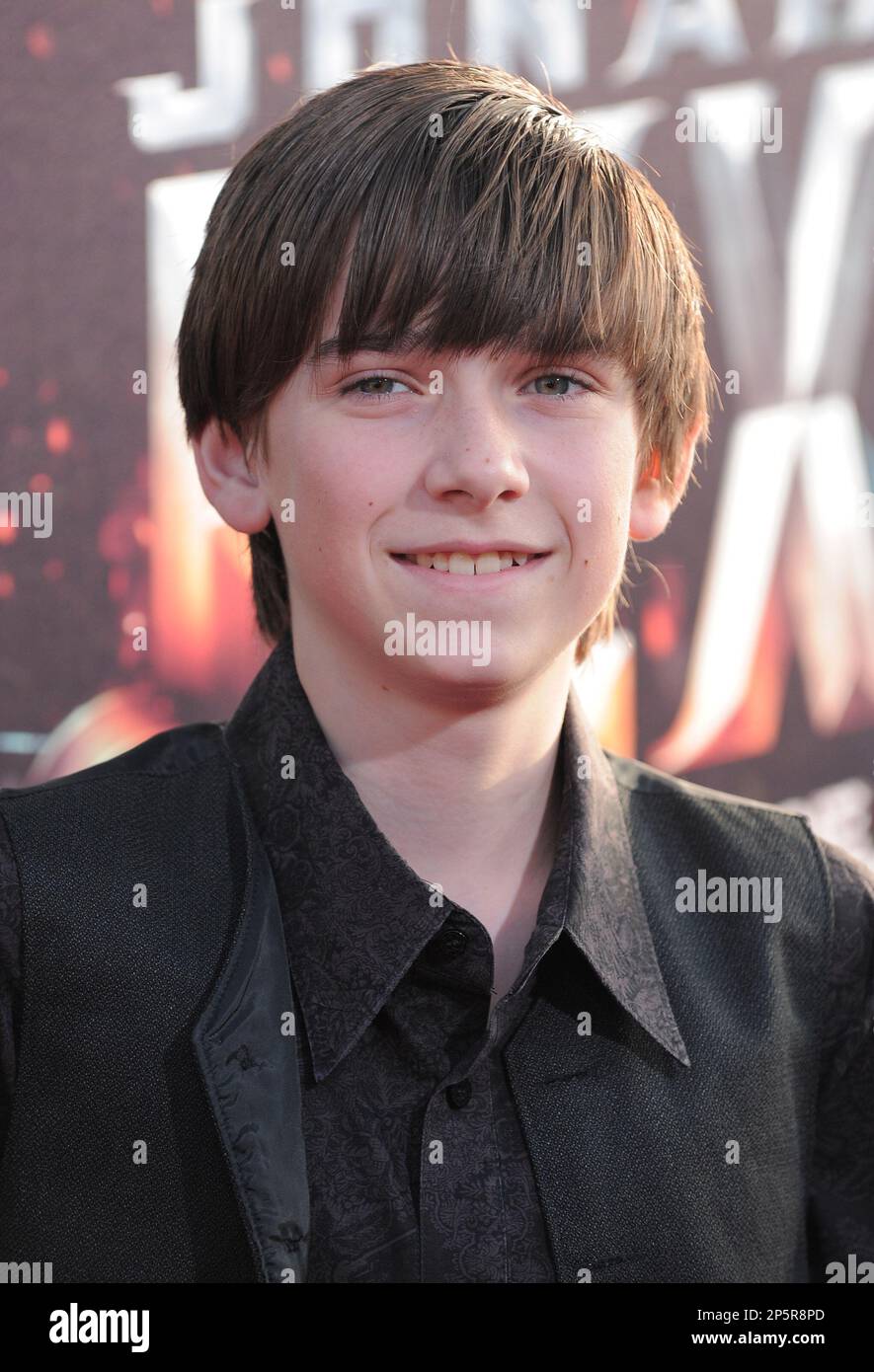 HOLLYWOOD - JUNE 17: Actor Jake Radaker arrives at the "Jonah Hex" Los ...