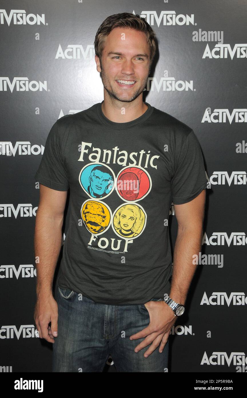 LOS ANGELES, CA - JUNE 14: Scott Porter arrives at Activision Kick-Off ...
