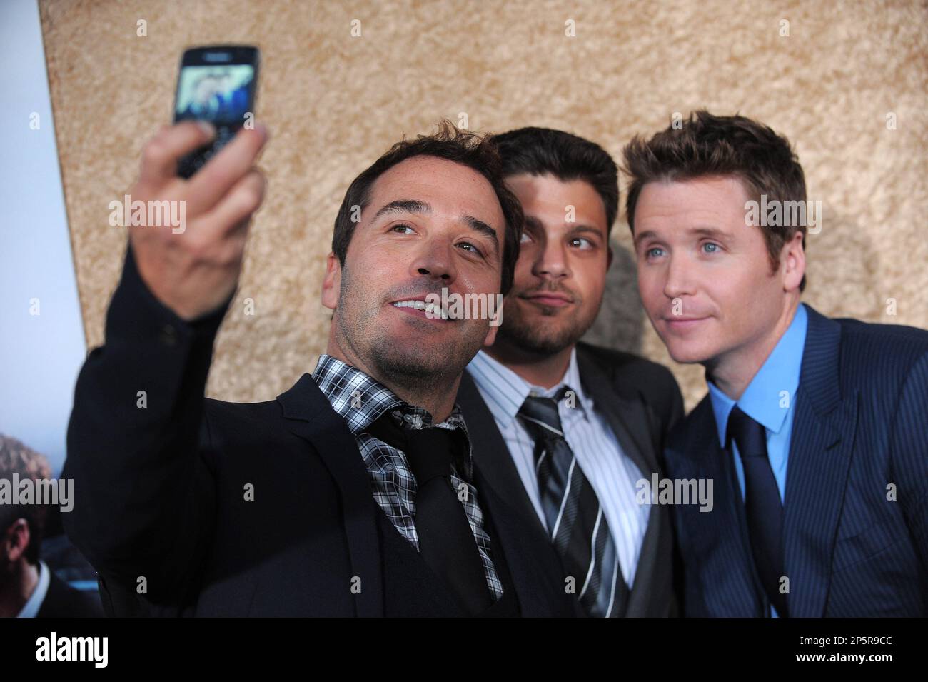 HOLLYWOOD - JUNE 16: (L-R) Actors Jeremy Piven, Jerry Ferrara and Kevin ...