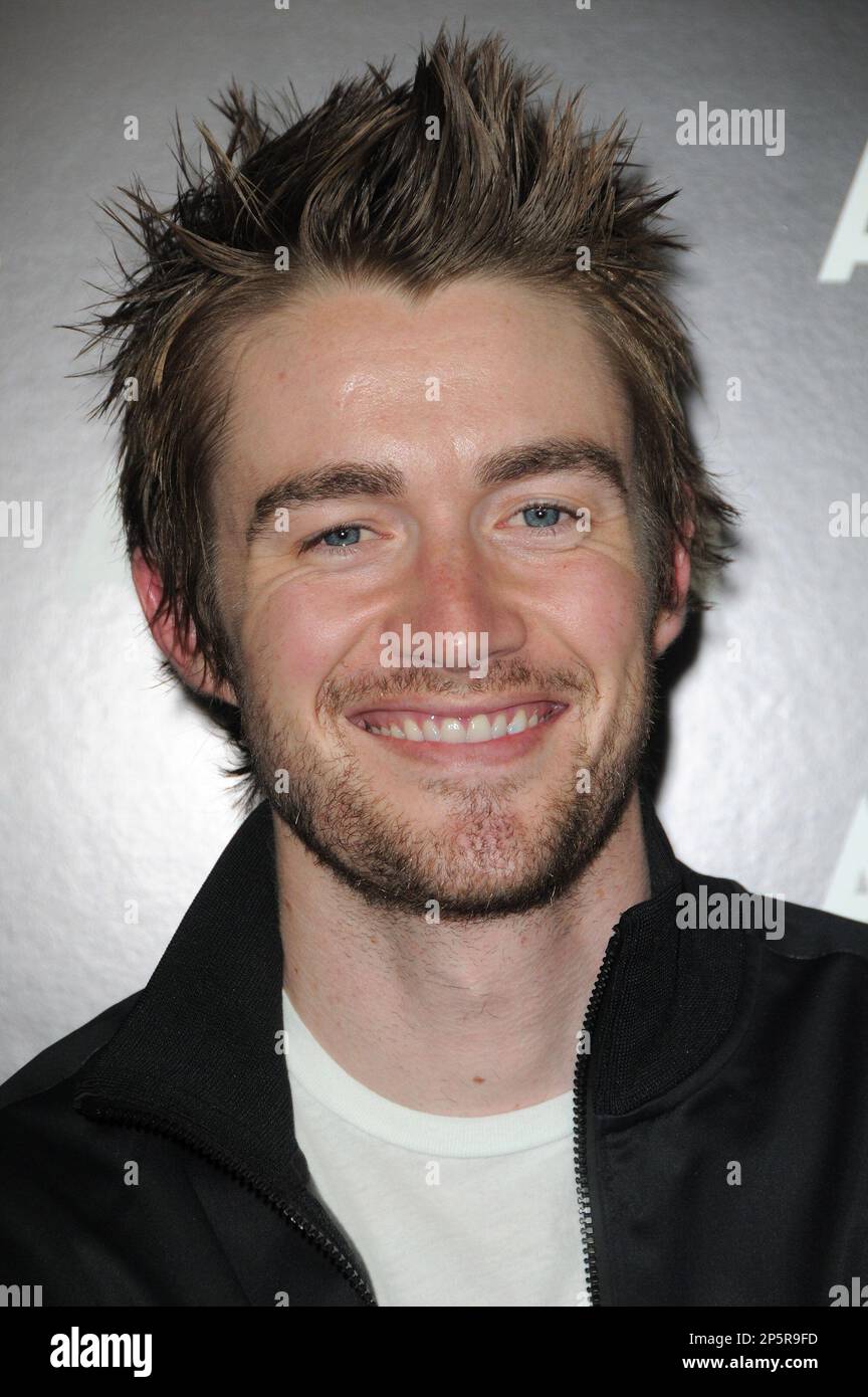 LOS ANGELES, CA - JUNE 14: Robert Buckley arrives at Activision Kick ...