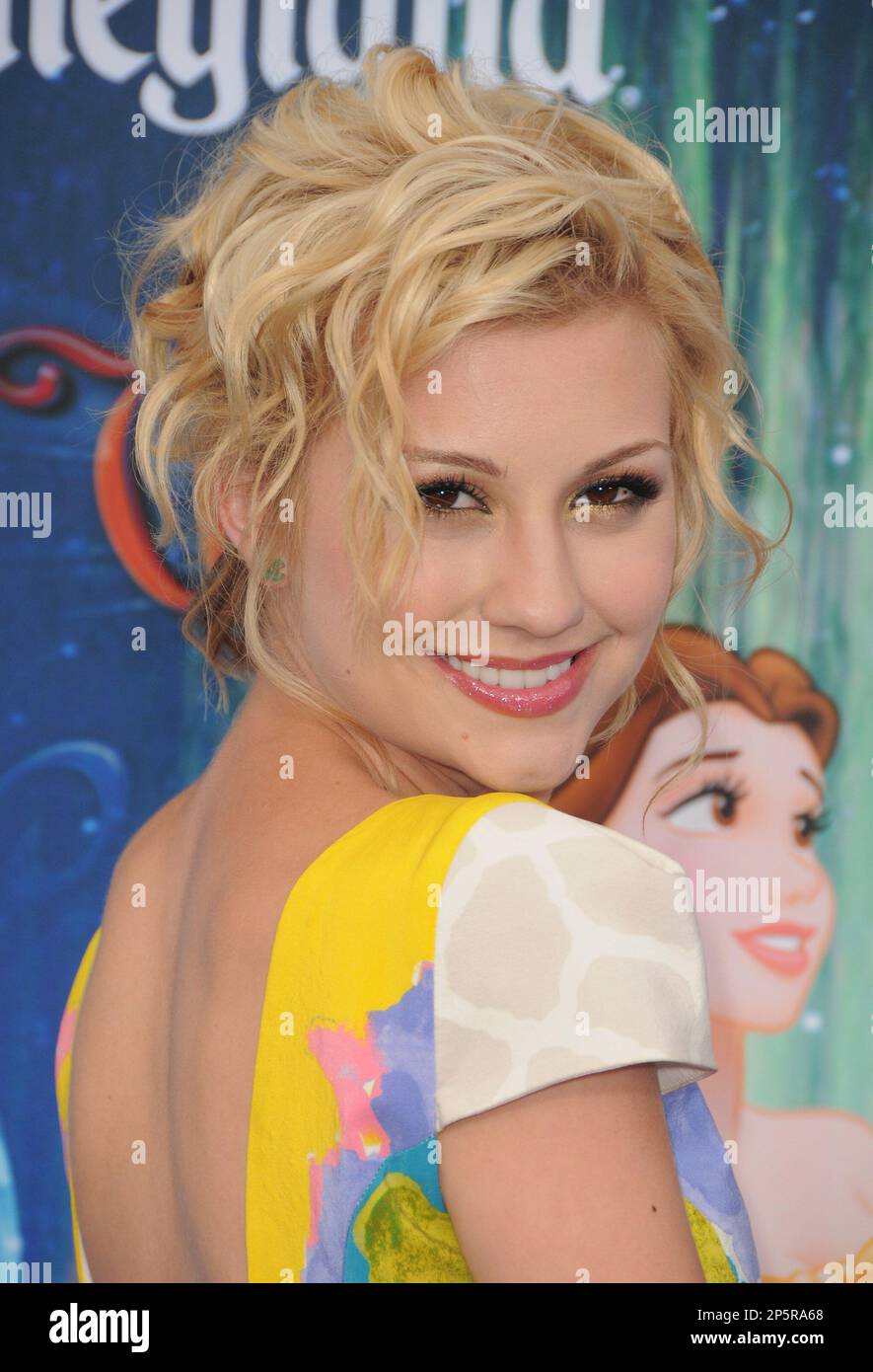 ANAHEIM, CA - JUNE 10: Chelsea Staub arrives at the "World Of Color ...