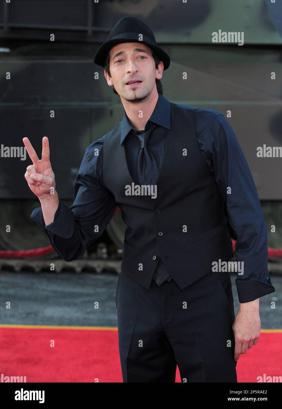 LOS ANGELES, CA - JUNE 03: Actor Adrien Brody arrives at the premiere ...