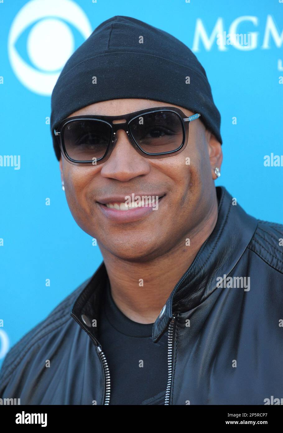 LAS VEGAS - APRIL 18: Actor LL Cool J poses at the 45th Annual Academy ...