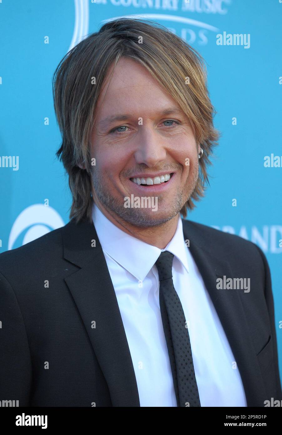 LAS VEGAS - APRIL 18: Country singer Keith Urban poses at the 45th ...