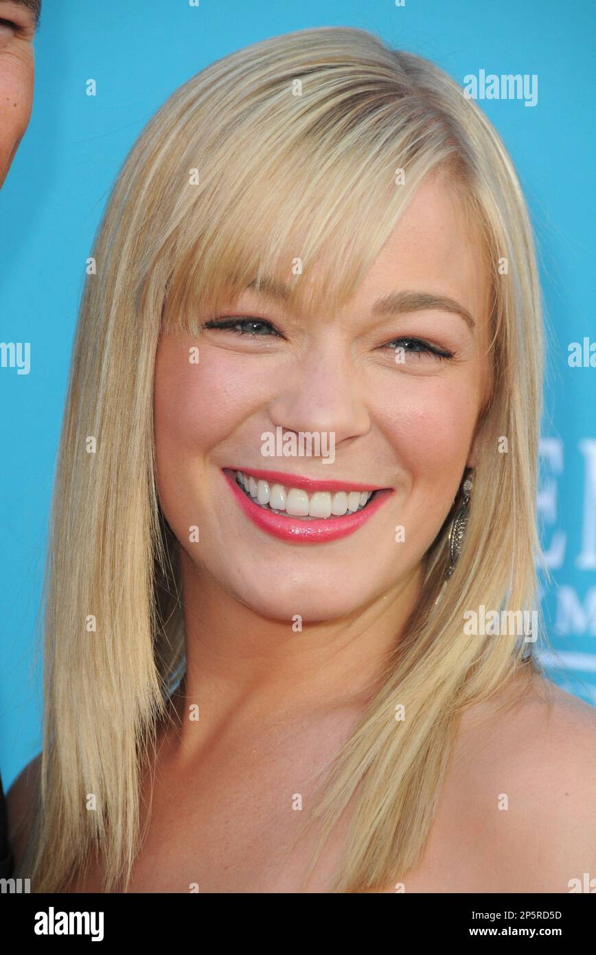 LAS VEGAS - APRIL 18: Country artist LeAnn Rimes poses at the 45th ...