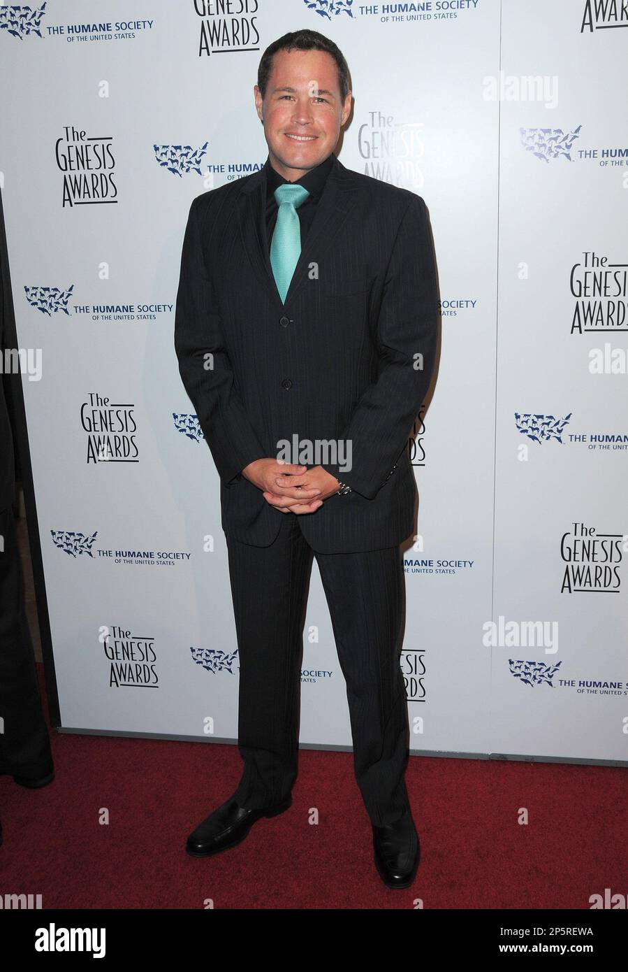 BEVERLY HILLS, CA - MARCH 20: Television personality Jeff Corwin ...