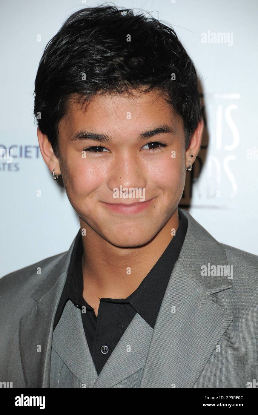 BEVERLY HILLS, CA - MARCH 20: Actor Boo Boo Stewart arrives at the 24th ...