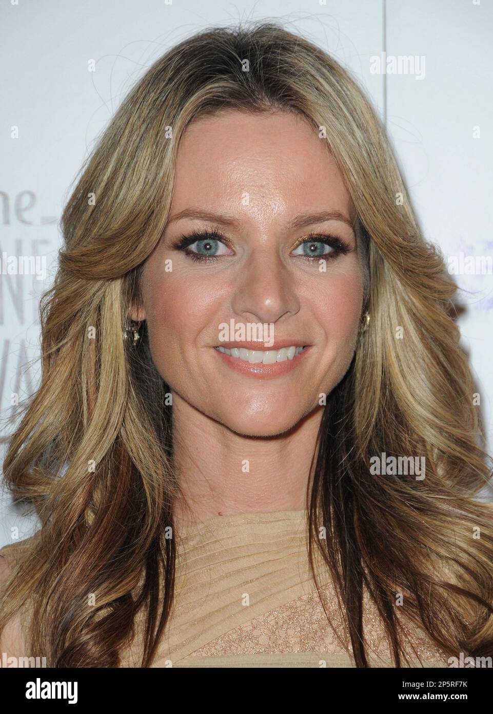 BEVERLY HILLS, CA - MARCH 20: Actress Jessalyn Gilsig arrives at the ...