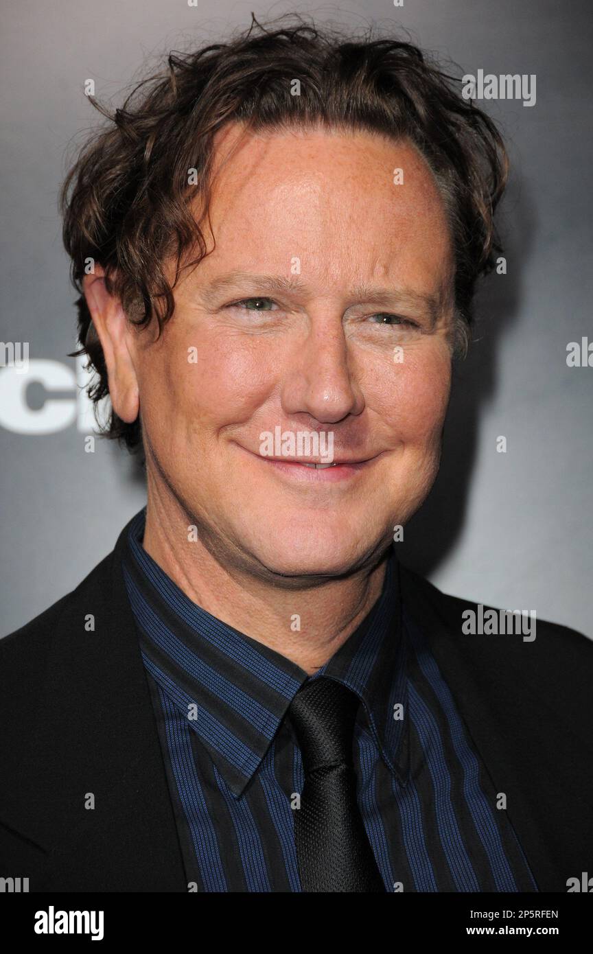HOLLYWOOD - MARCH 11: Actor Judge Reinhold arrives at the Los Angeles ...