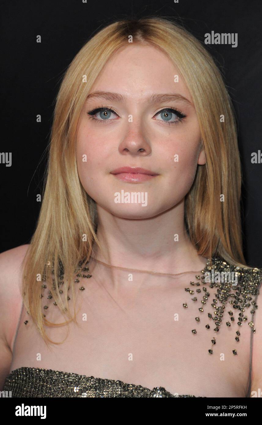 HOLLYWOOD - MARCH 11: Actress Dakota Fanning arrives at the Los Angeles ...