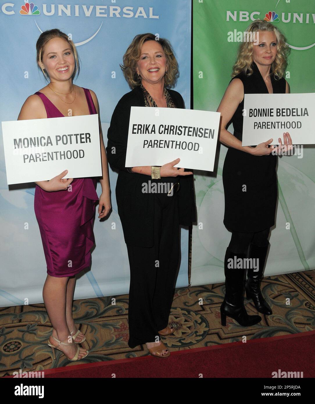 PASADENA, CA - JANUARY 10: (L-R) Actresses Erika Christensen, Bonnie ...