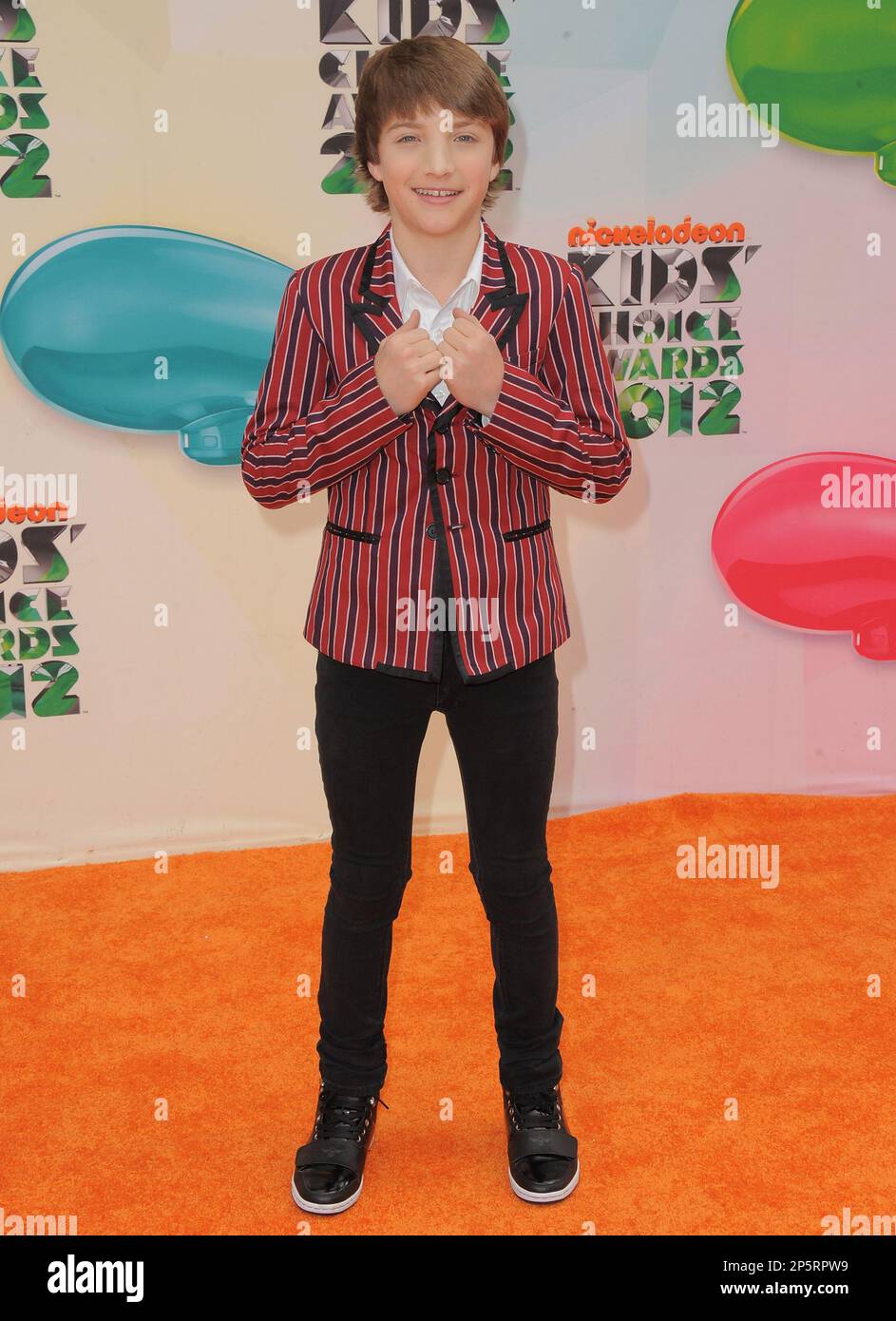 LOS ANGELES, CA - MARCH 31: Actor Jake Short arrives at the 2012 ...