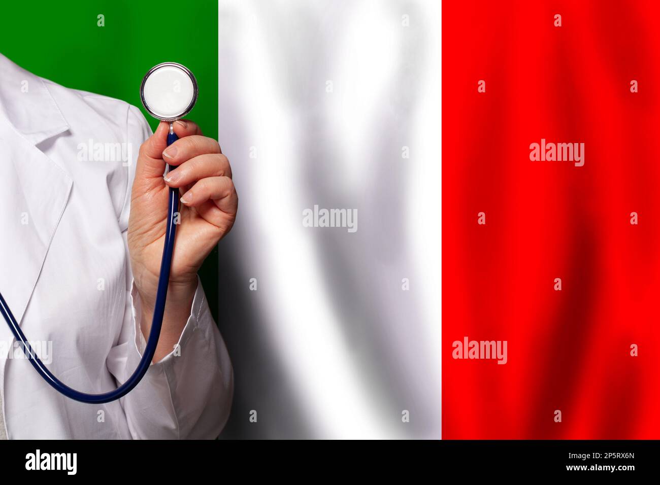 Woman holding italian flag hi-res stock photography and images - Alamy