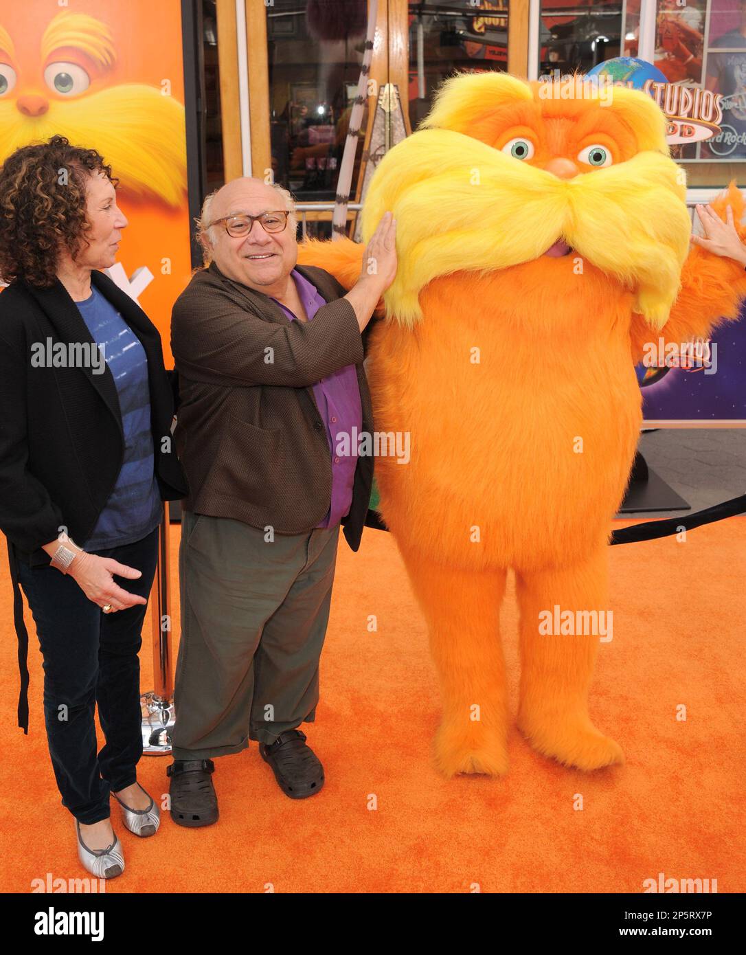 UNIVERSAL CITY, CA - FEBRUARY 19: Actress Rhea Perlman and actor Danny ...