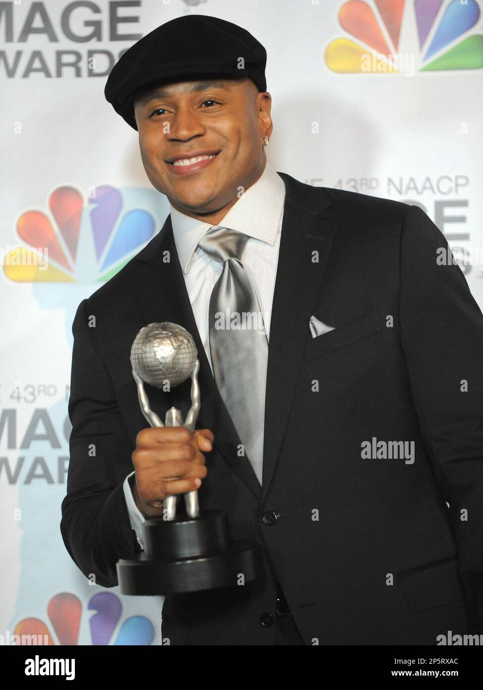 LOS ANGELES, CA - FEBRUARY 17: Actor LL Cool J poses in the press room ...