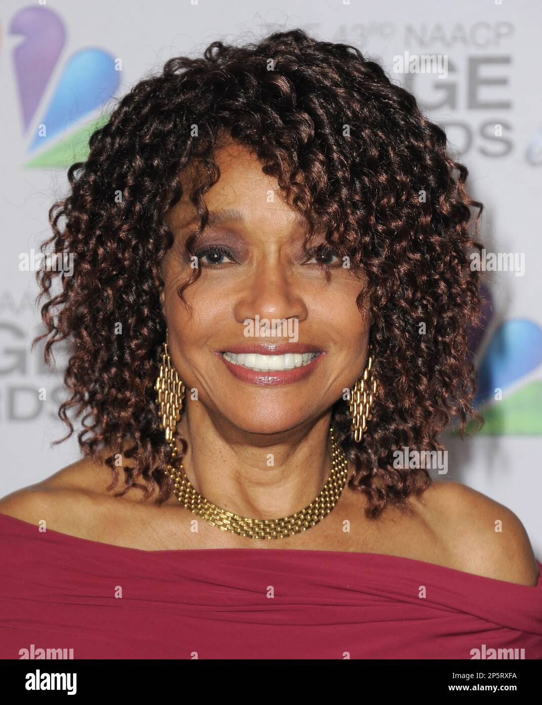 LOS ANGELES, CA - FEBRUARY 17: Actress Beverly Todd arrives at the 43rd ...