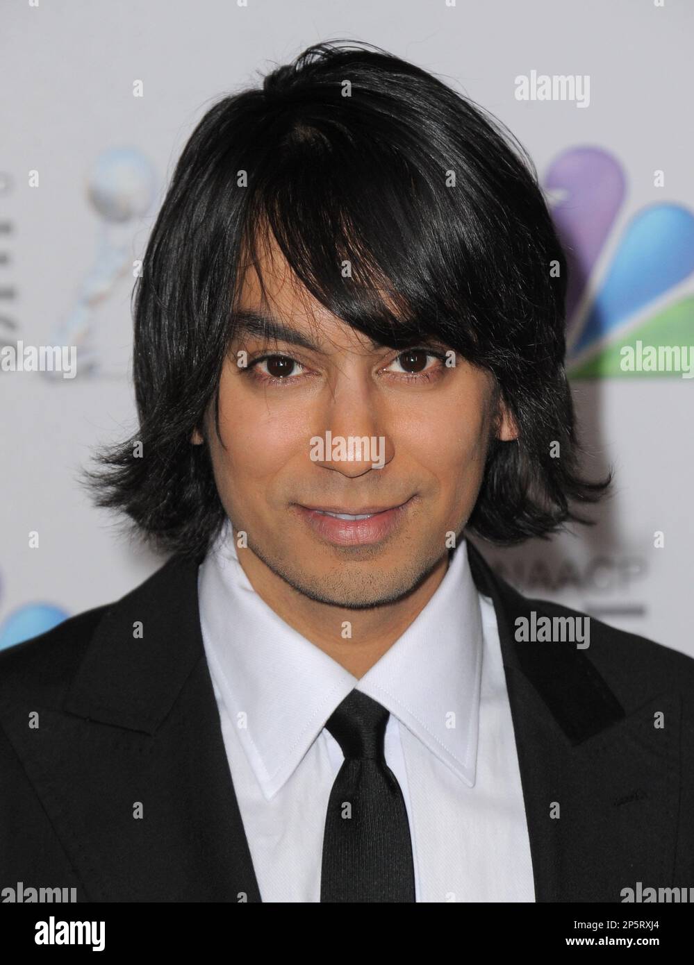 LOS ANGELES, CA - FEBRUARY 17: Actor Vik Sahay arrives at the 43rd ...