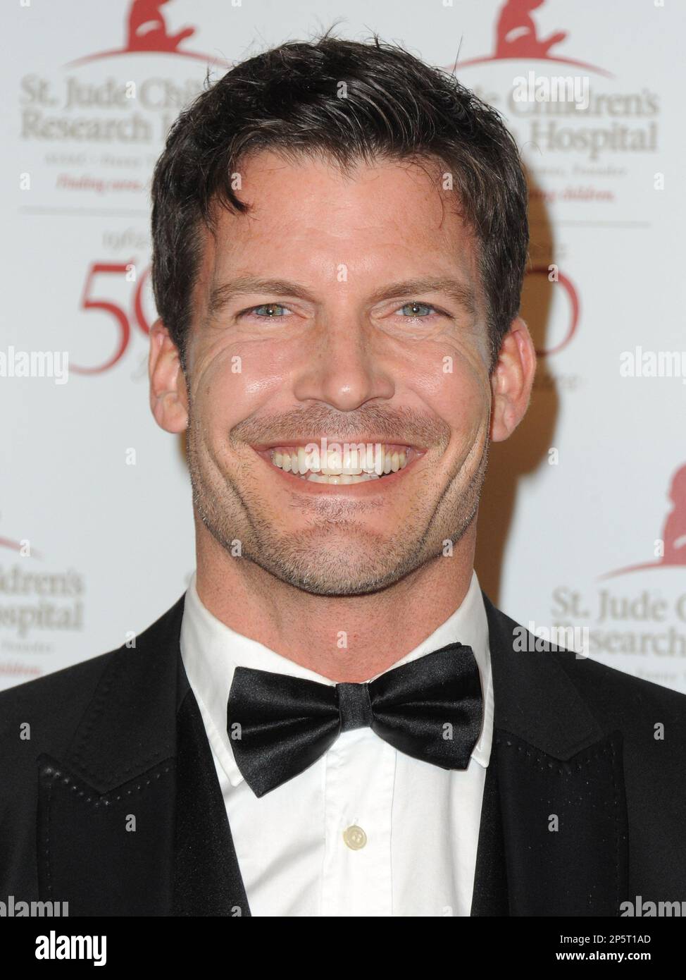 BEVERLY HILLS, CA - JANUARY 07: Mark Deklin arrives at St. Jude ...