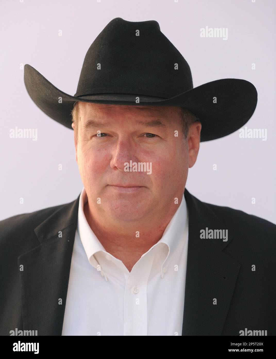 LOS ANGELES, CA - DECEMBER 10: Tom Stuker arrives at Spike TV's 2011 ...