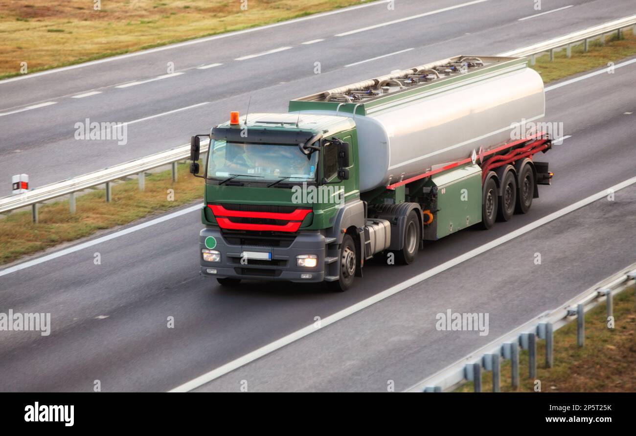 Cistern truck hi-res stock photography and images - Alamy