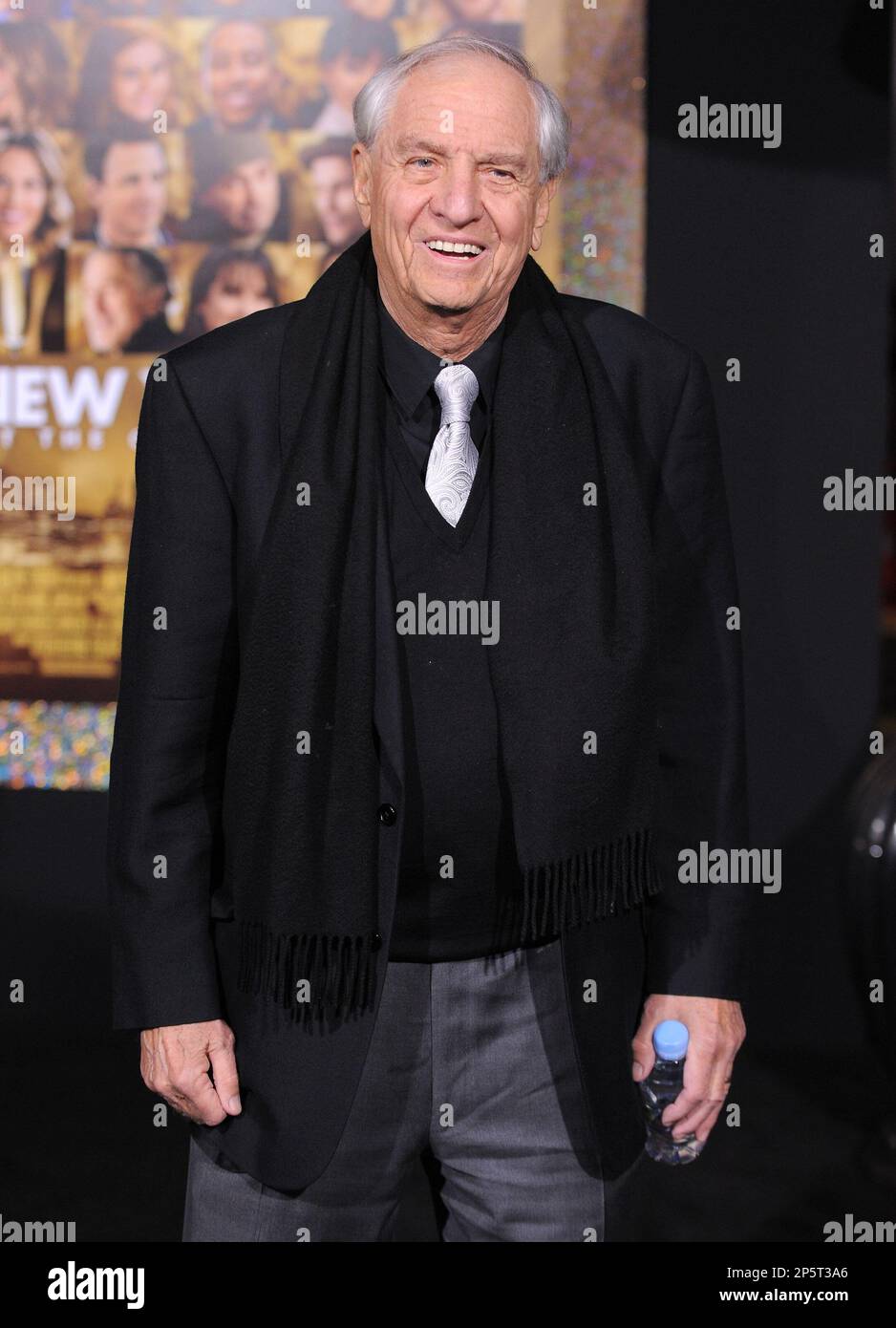 HOLLYWOOD, CA - DECEMBER 05: Actor Garry Marshall arrives at the he Los ...