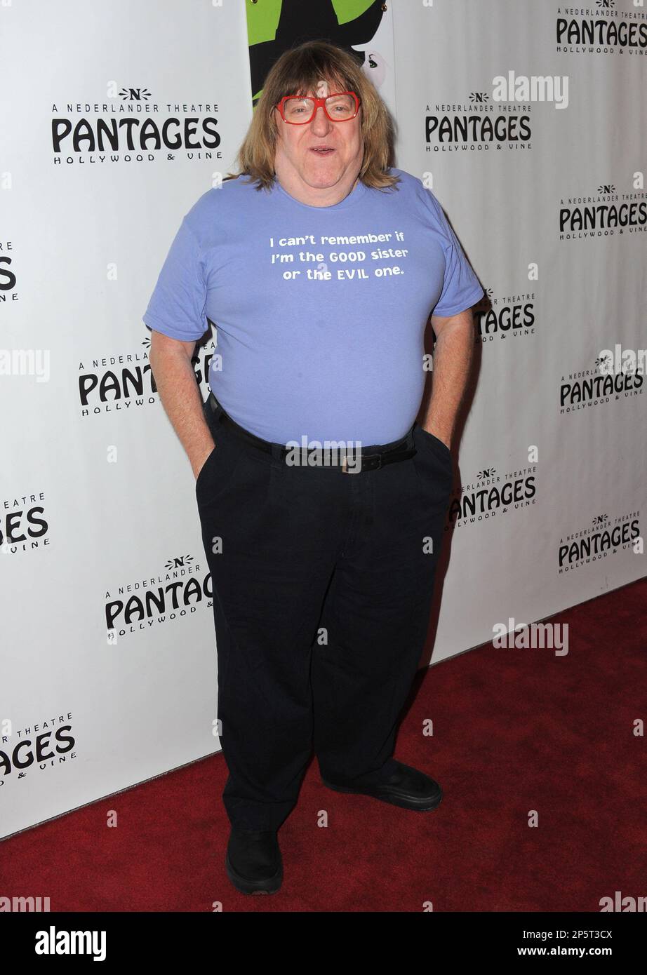 HOLLYWOOD, CA - DECEMBER 01: Bruce Vilanch arrives at the "Wicked" Los ...