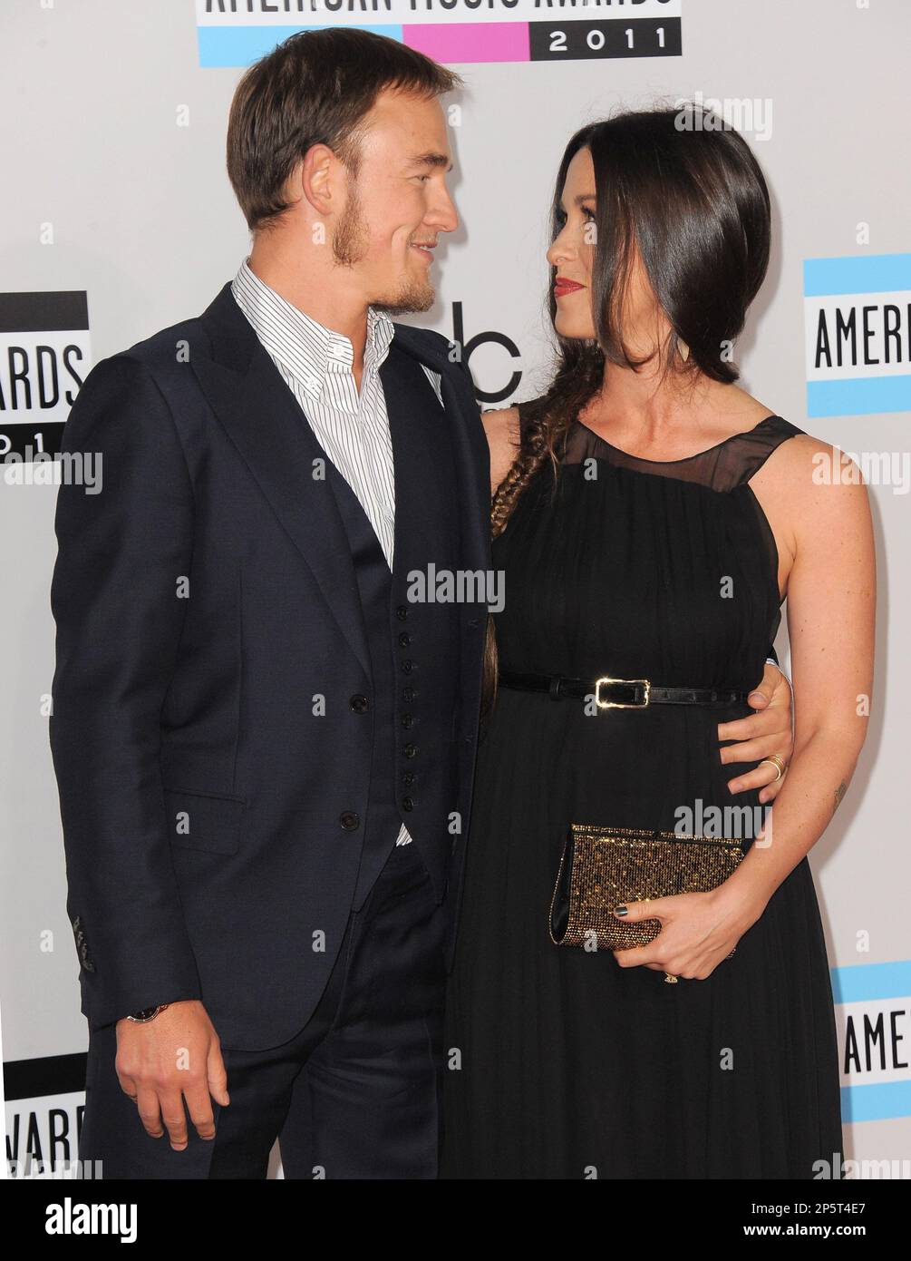 LOS ANGELES, CA - NOVEMBER 20: Mario Treadway and Alanis Morissette ...