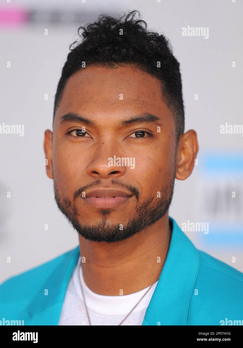 LOS ANGELES, CA - NOVEMBER 20: Singer Miguel arrives at the 2011 ...