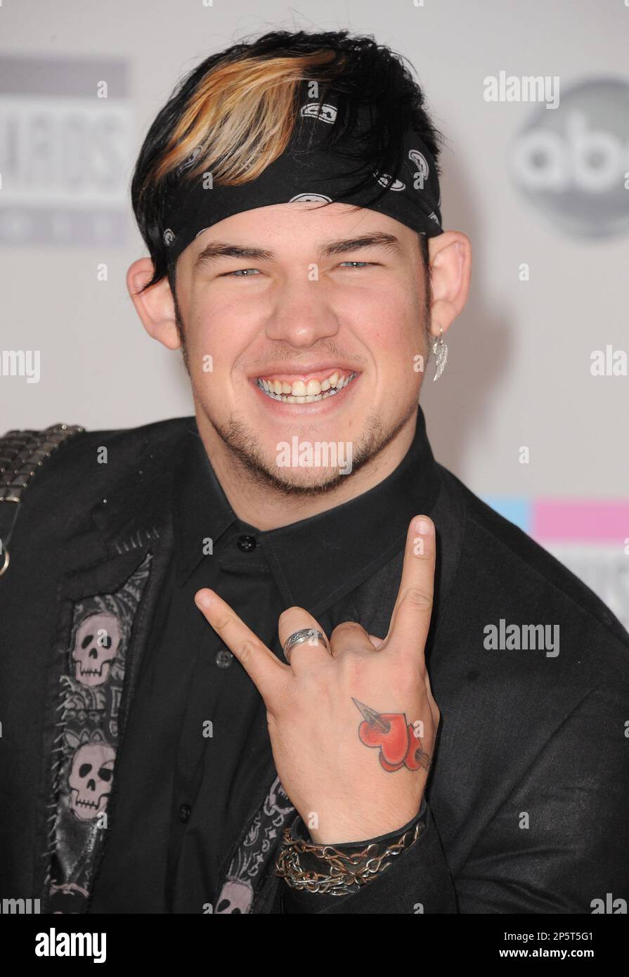 LOS ANGELES, CA - NOVEMBER 20: Singer James Durbin arrives at the 2011 ...