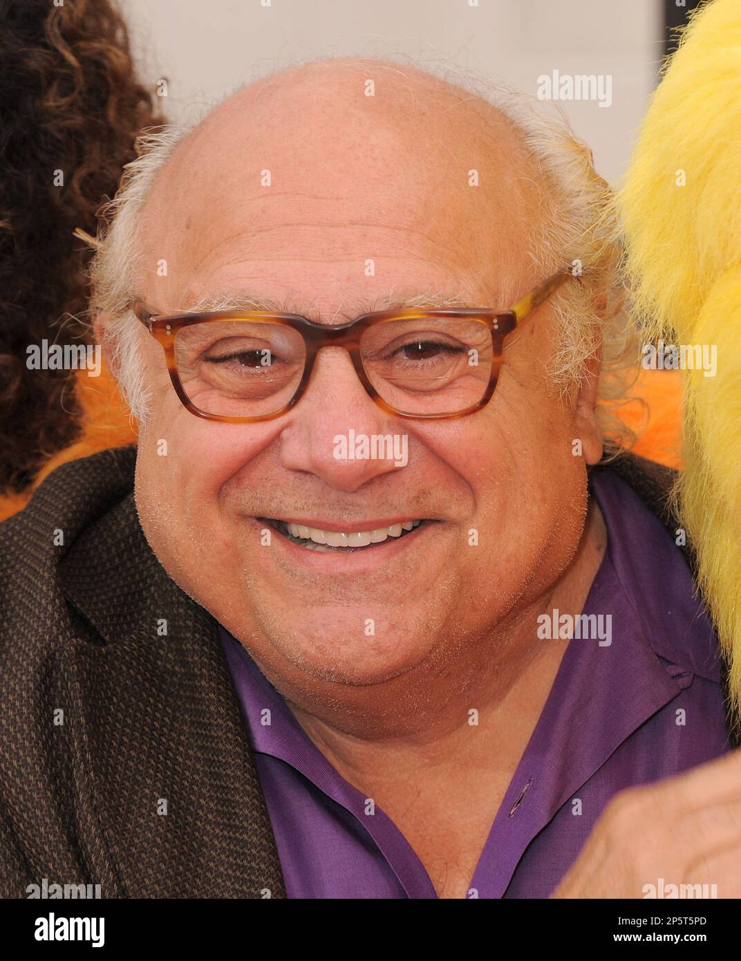 UNIVERSAL CITY, CA - FEBRUARY 19: Actor Danny DeVito arrives at the "Dr ...