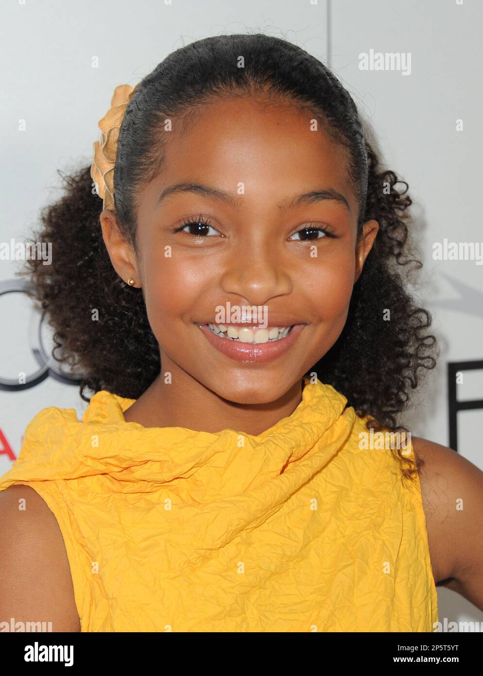 HOLLYWOOD, CA - NOVEMBER 06: Actress Yara Shahidi arrives at the AFI ...