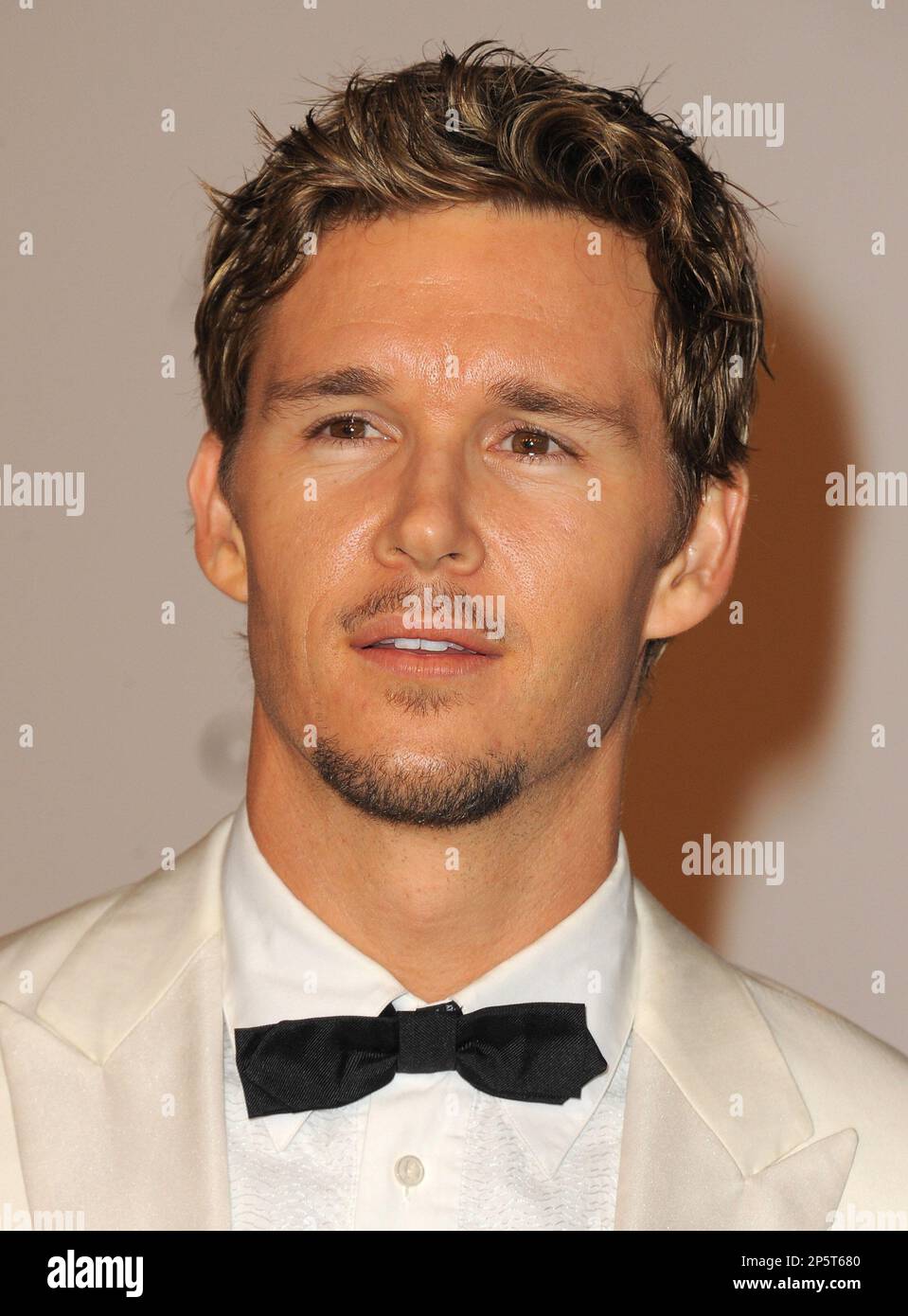 LOS ANGELES, CA - NOVEMBER 05: Actor Ryan Kwanten arrives at LACMA's ...