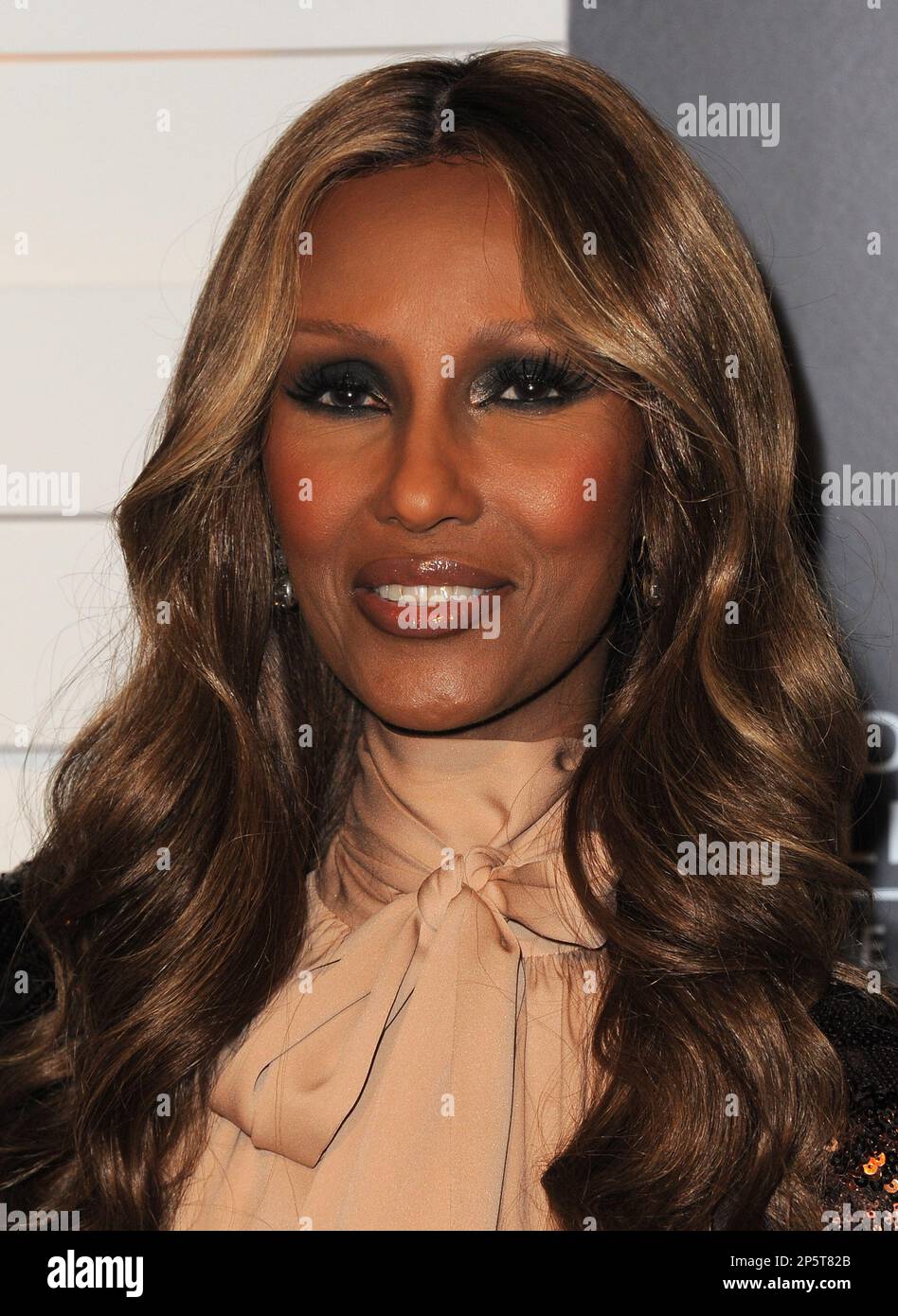 BEVERLY HILLS, CA - OCTOBER 23: Iman arrives at the Rodeo Drive Walk of ...