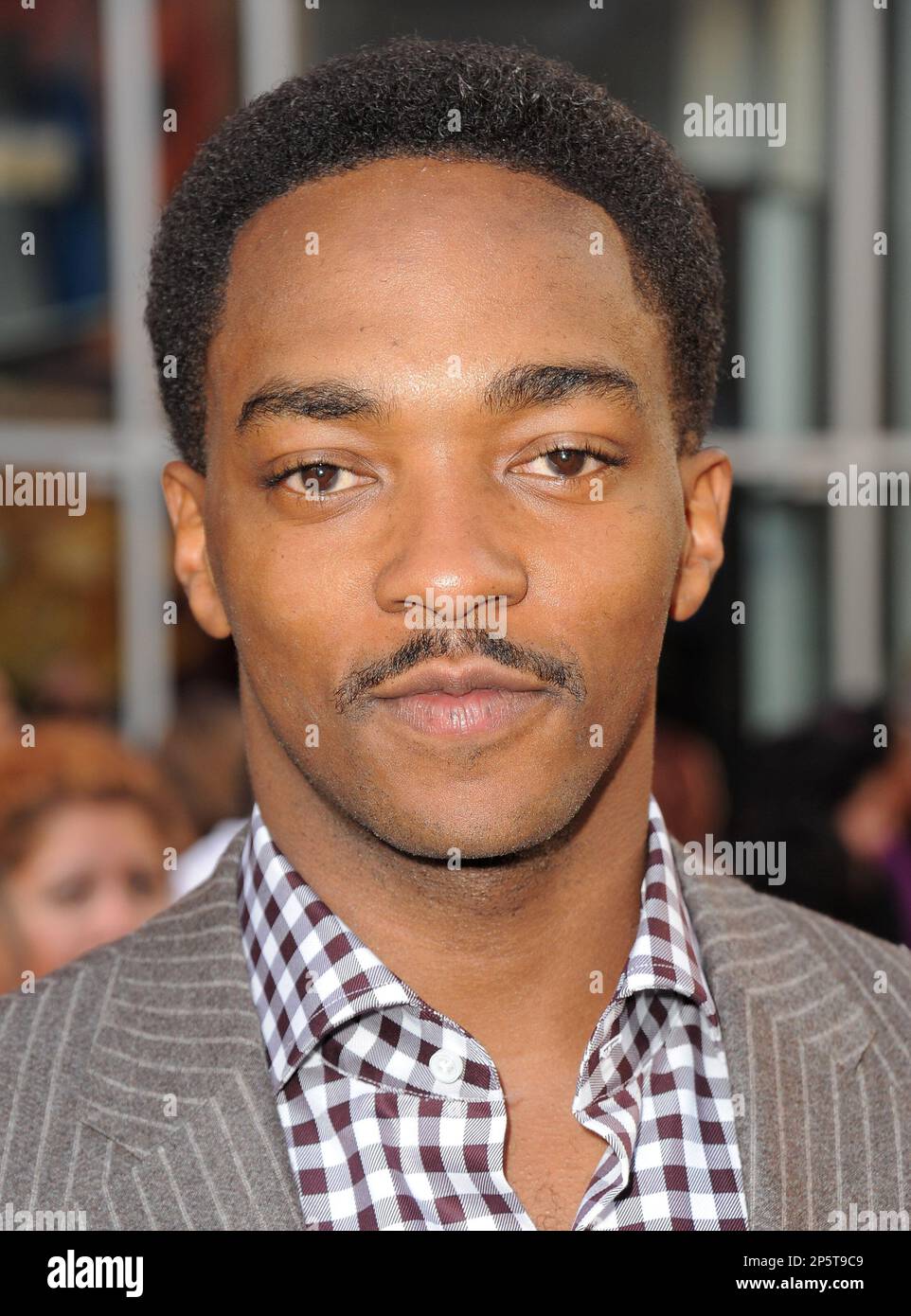 UNIVERSAL CITY, CA - OCTOBER 02: Actor Anthony Mackie arrives at the ...