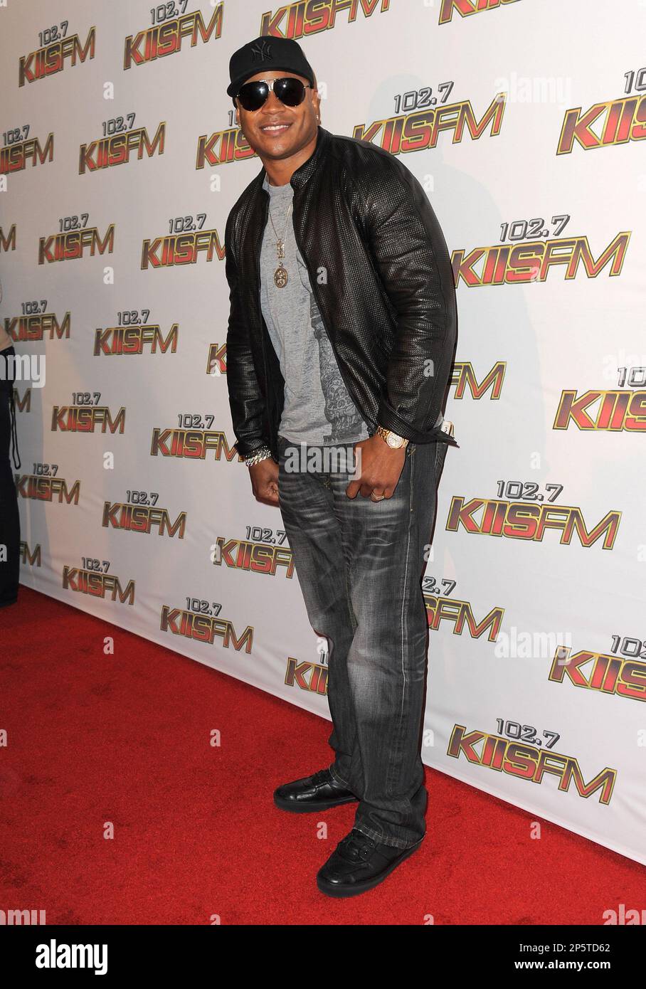 LOS ANGELES, CA - MAY 14: Rapper LL Cool J arrives at KIIS FM's 2011 ...