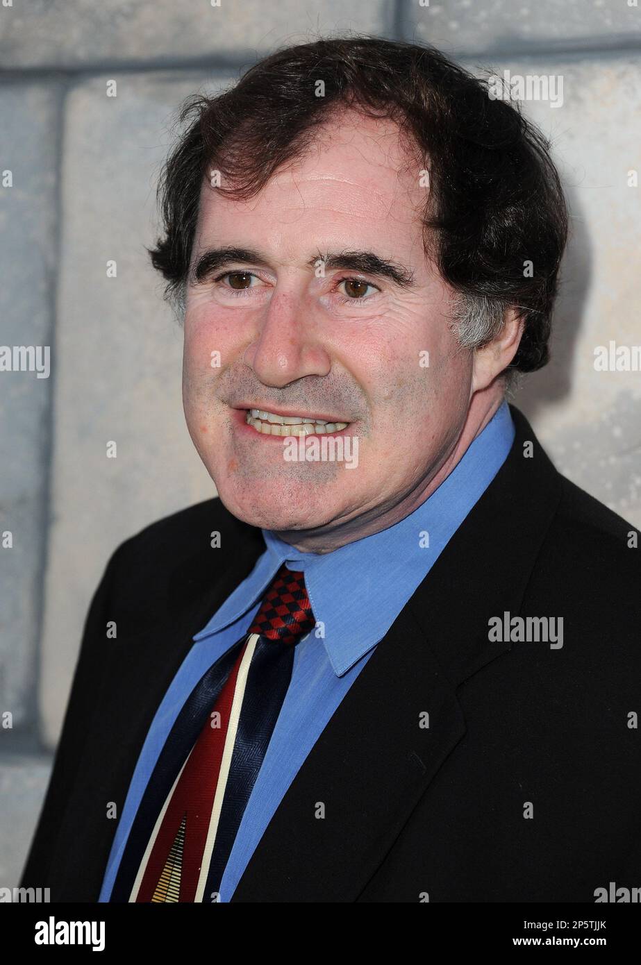 LOS ANGELES, CA - SEPTEMBER 10: Richard Kind arrives at the Comedy ...