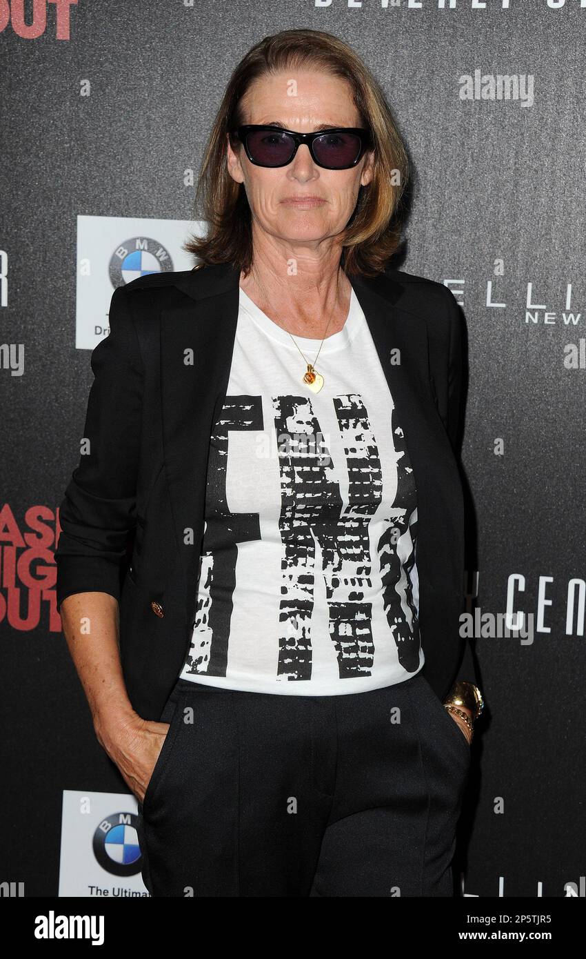 LOS ANGELES, CA - SEPTEMBER 08: Lisa Love arrives at The Beverly Center ...