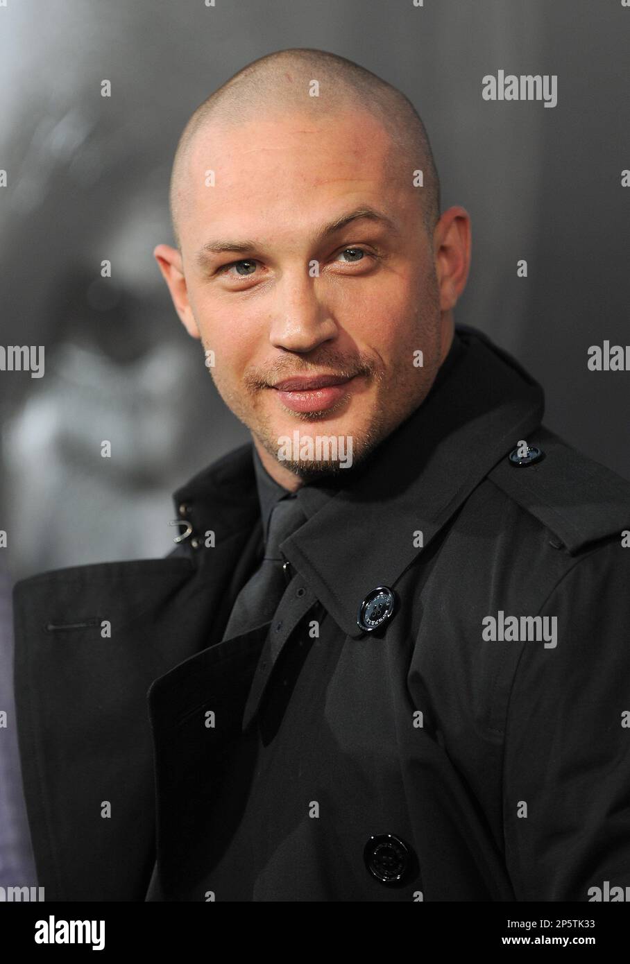 HOLLYWOOD, CA - SEPTEMBER 06: Actor Tom Hardy arrives at the "Warrior ...