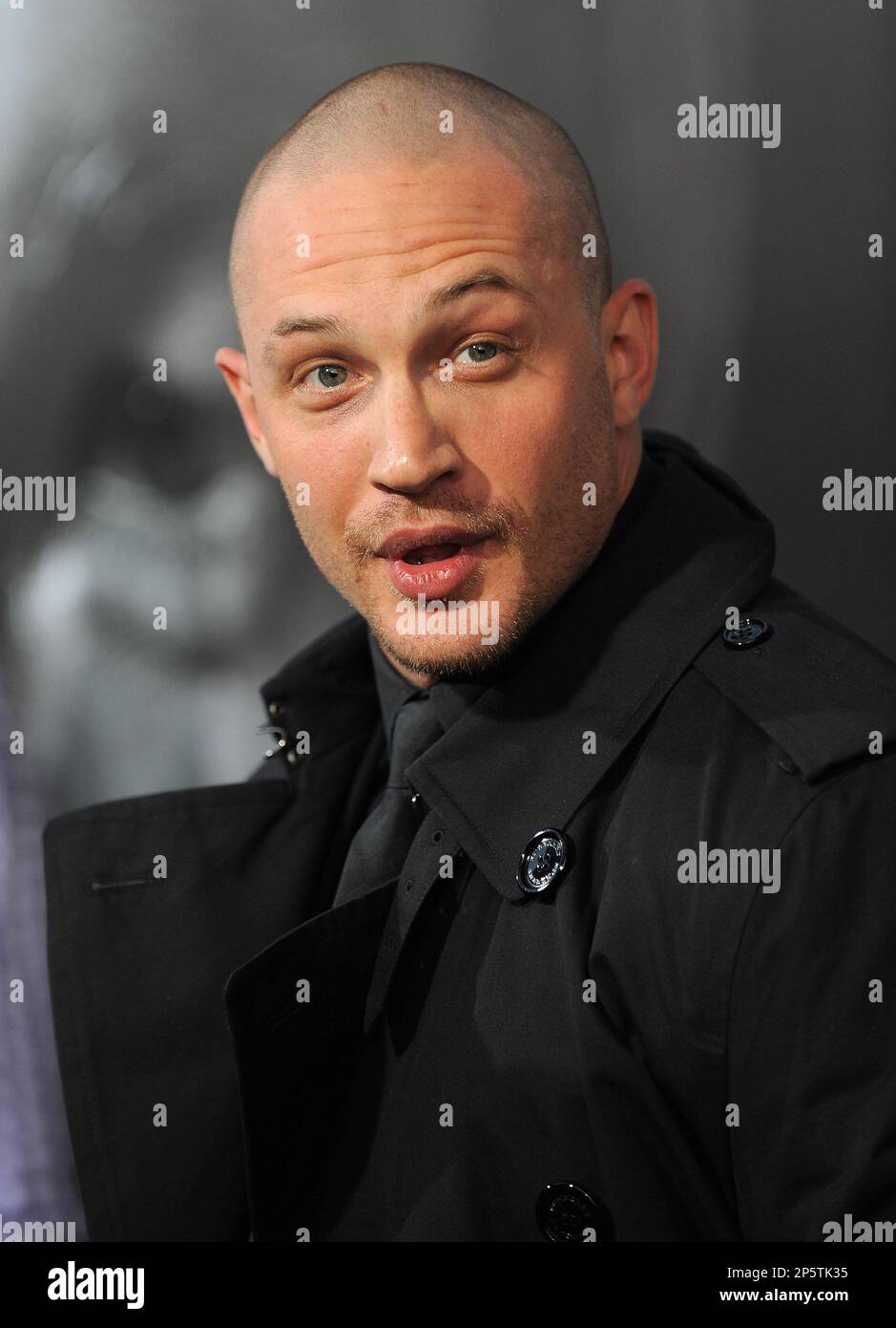 HOLLYWOOD, CA - SEPTEMBER 06: Actor Tom Hardy arrives at the "Warrior ...