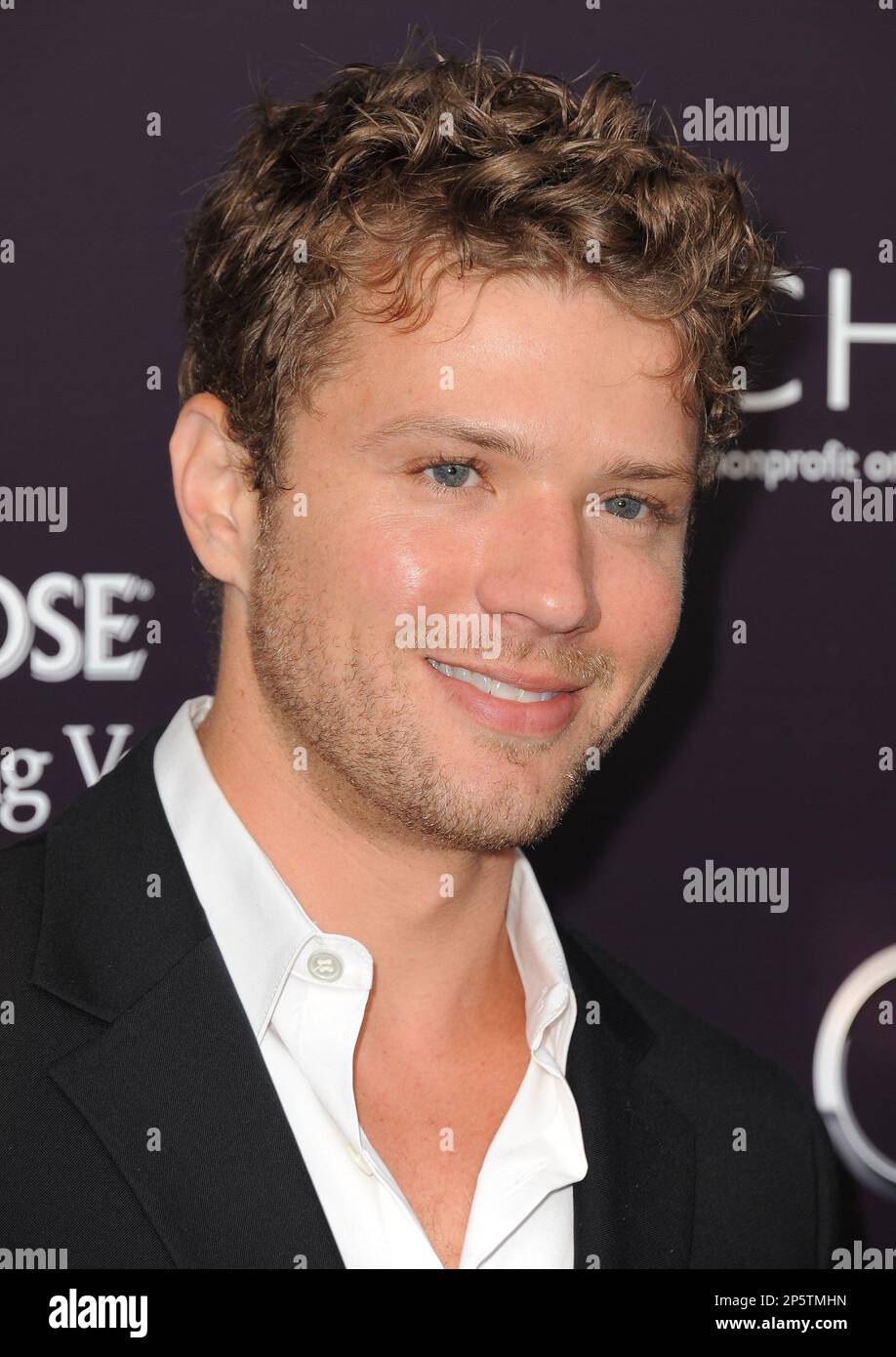 LOS ANGELES, CA - JUNE 11: Actor Ryan Phillippe arrives at the 10th ...