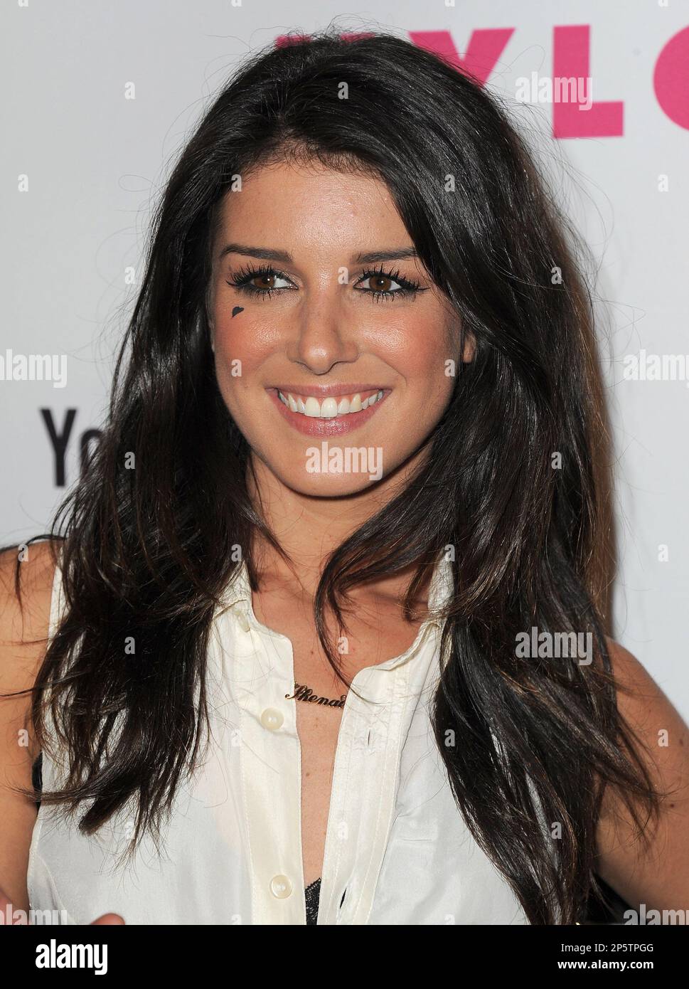 LOS ANGELES, CA - MAY 04: Shenae Grimes attends the Nylon Magazine ...