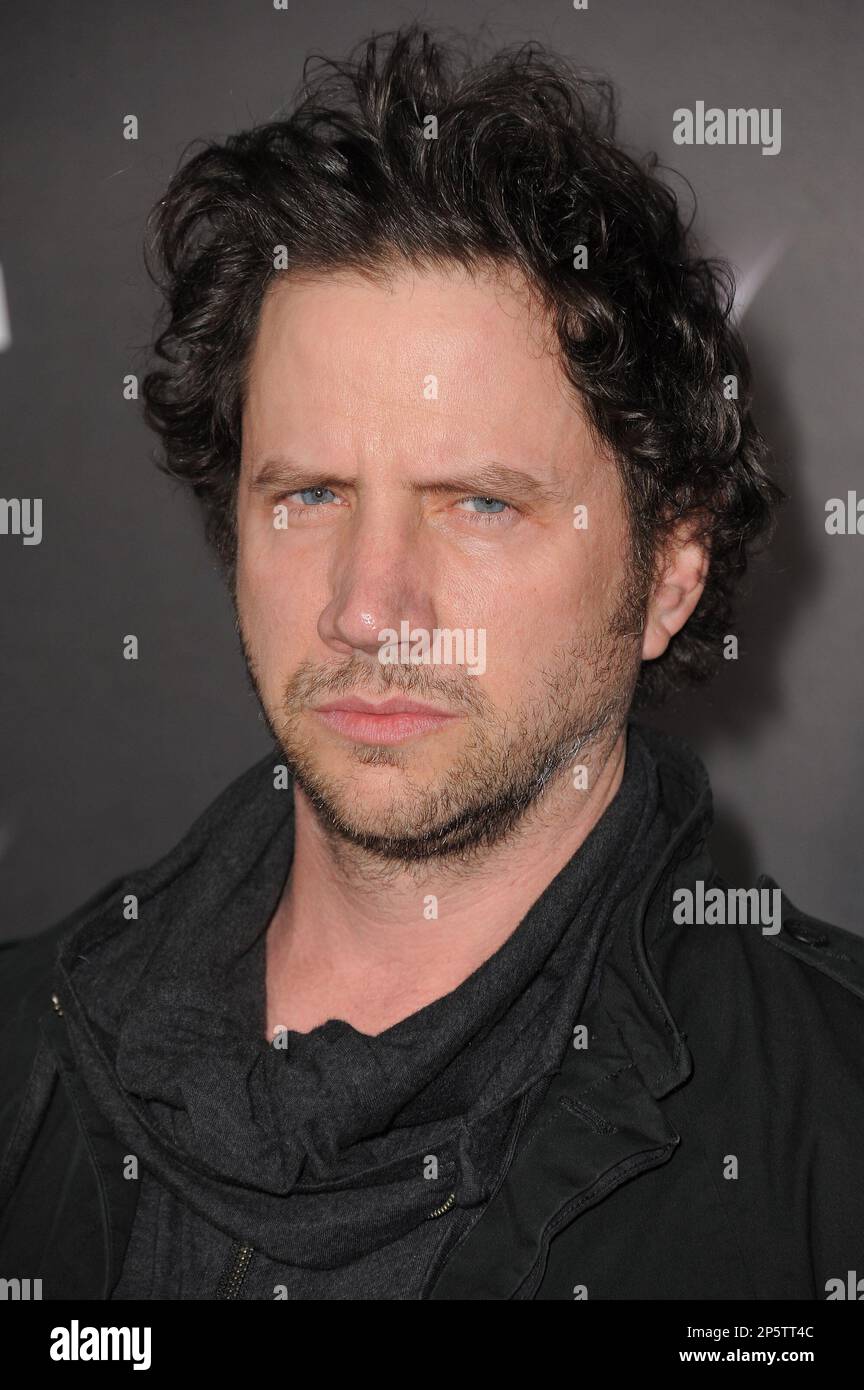 HOLLYWOOD, CA - APRIL 11: Actor Jamie Kennedy arrives at the "Scre4m ...