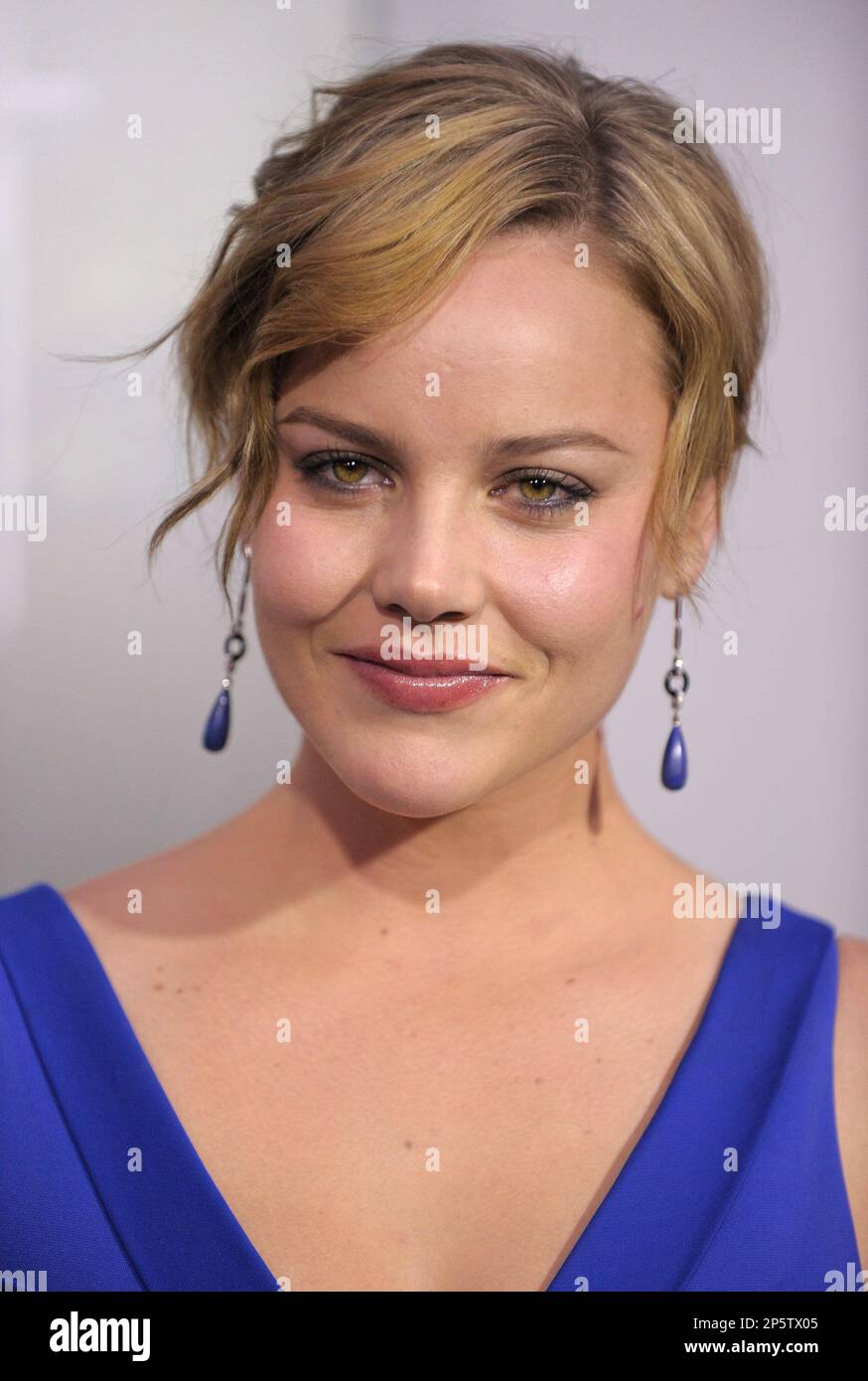 LOS ANGELES, CA - MARCH 23: Actress Abbie Cornish arrives at the ...