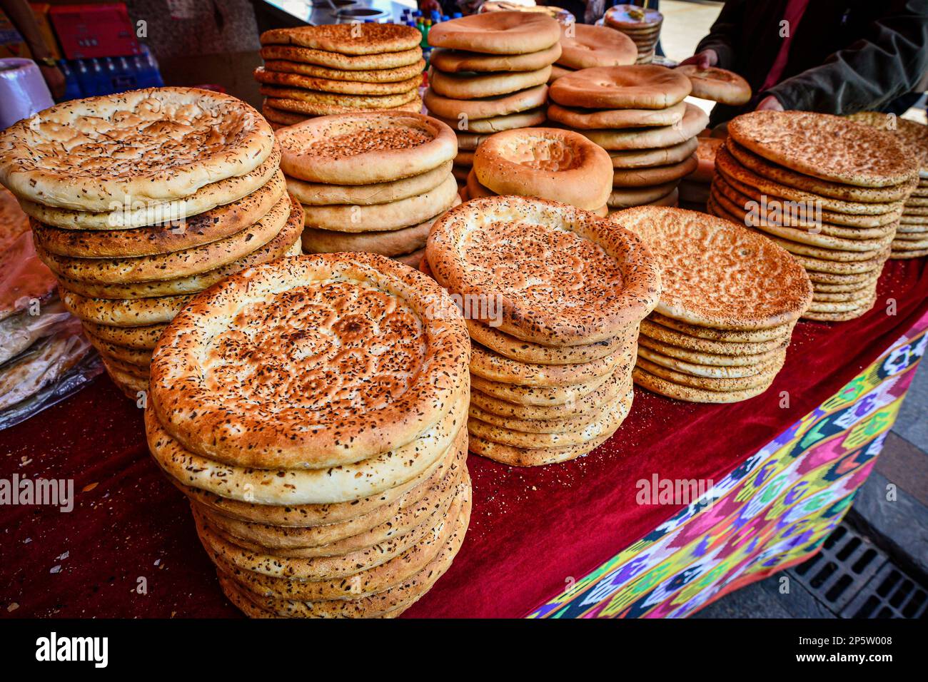 Various naan at the Grand Bazaar in Urumqi, Xinjiang Stock Photo - Alamy
