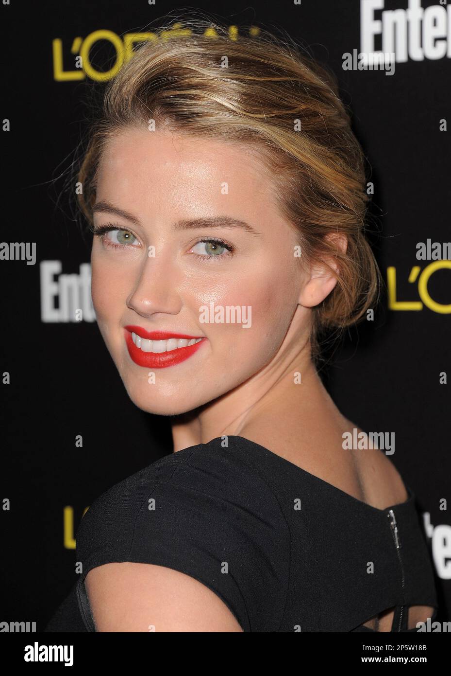 LOS ANGELES, CA - JANUARY 29: Actress Amber Heard arrives at the ...