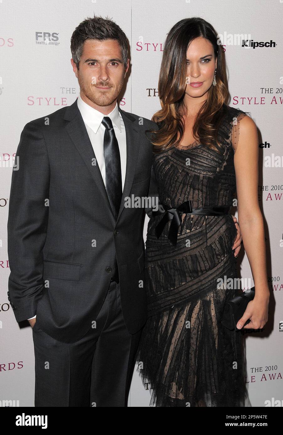 LOS ANGELES, CA - DECEMBER 12: Actor Dave Annable and Odette Yustman ...