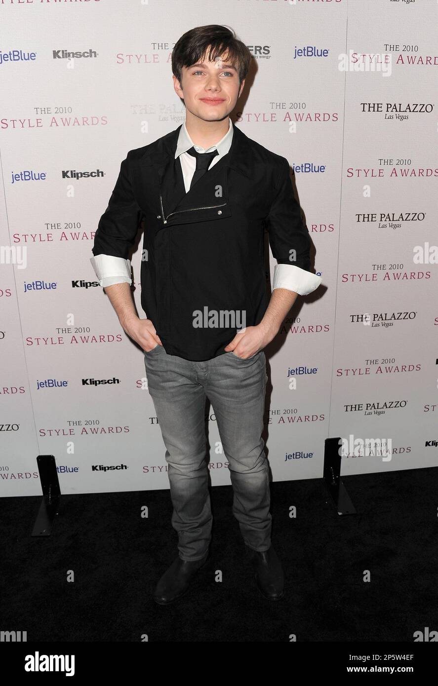LOS ANGELES, CA - DECEMBER 12: Actor Chris Colfer arrives at the 2010 ...