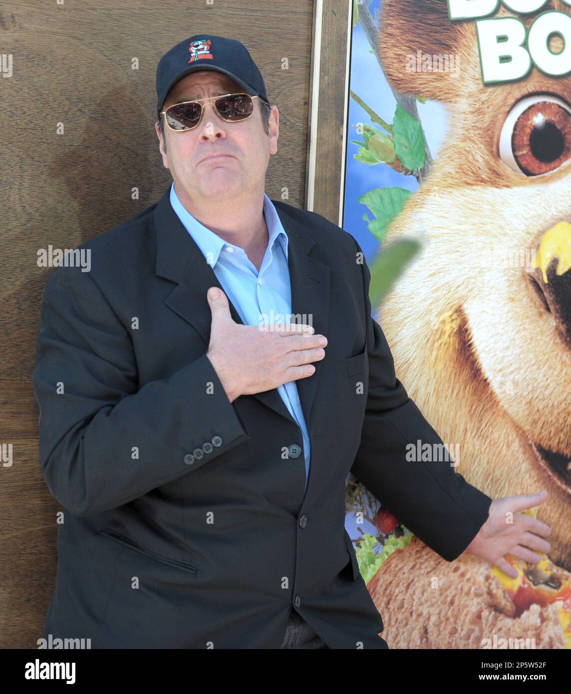 LOS ANGELES, CA - DECEMBER 11: Actor Dan Aykroyd arrives at the ...