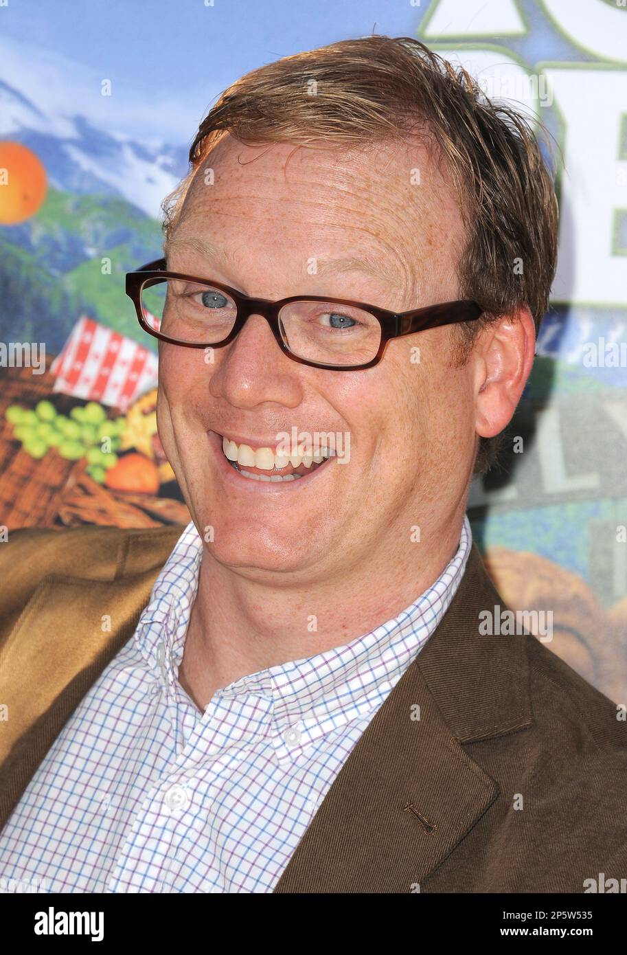 LOS ANGELES, CA - DECEMBER 11: Actor Andrew Daly arrives at the ...