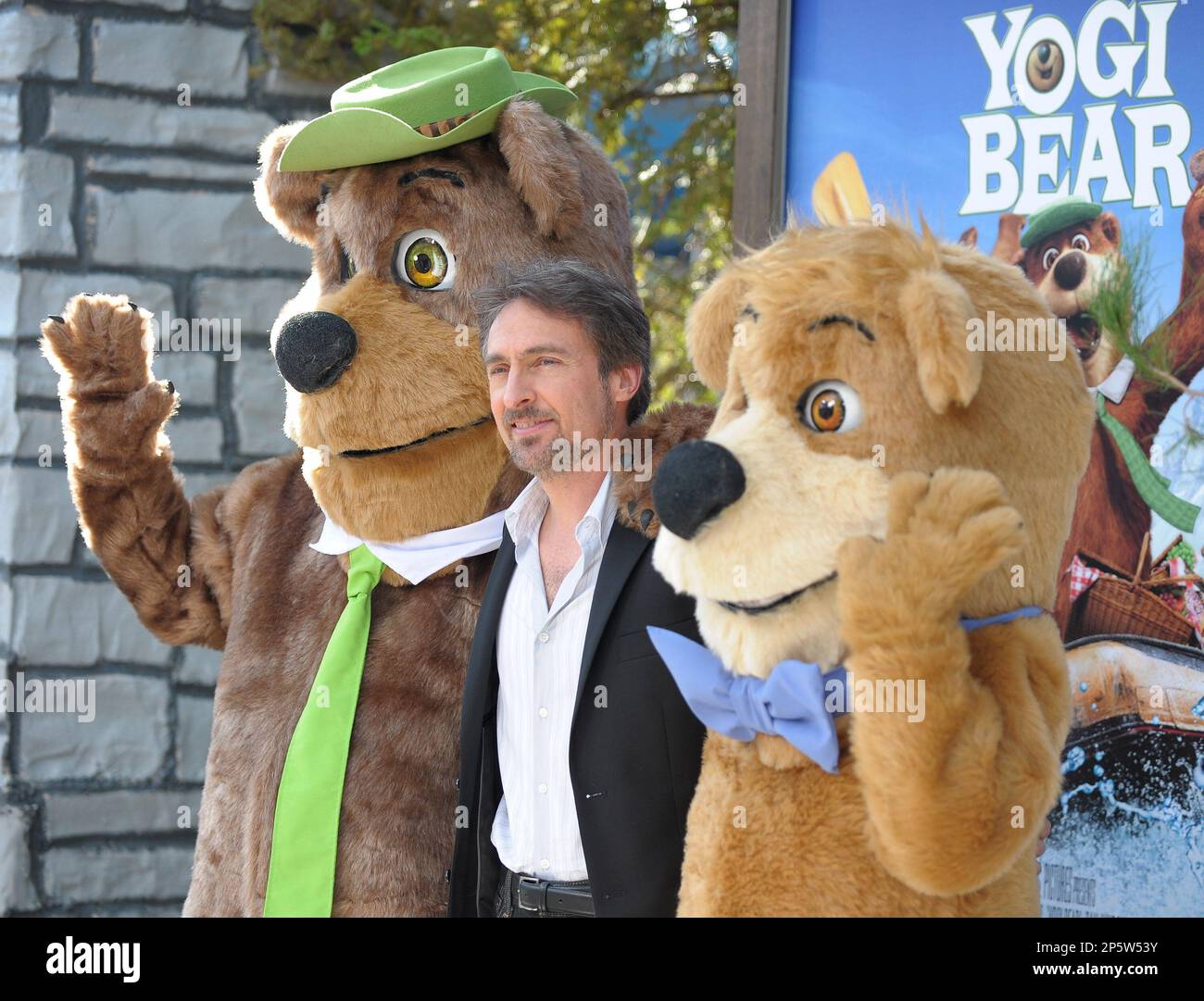 LOS ANGELES, CA - DECEMBER 11: Director Eric Brevig arrives at the ...